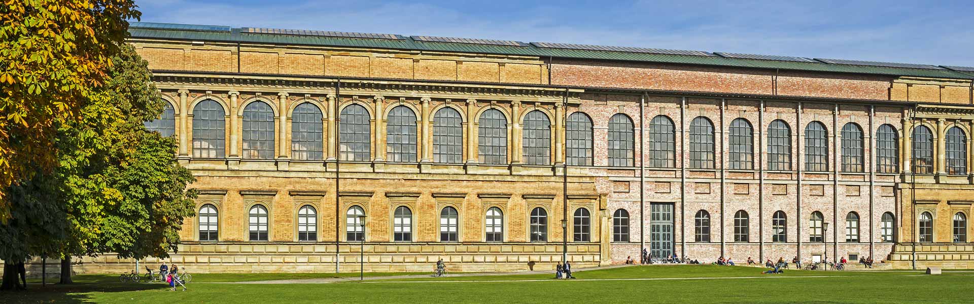 Die Alte Pinakothek ist eine der bekanntesten Galerien weltweit